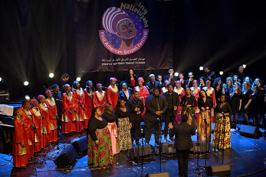 A marvellous gospel choir warm up - Counterpoint